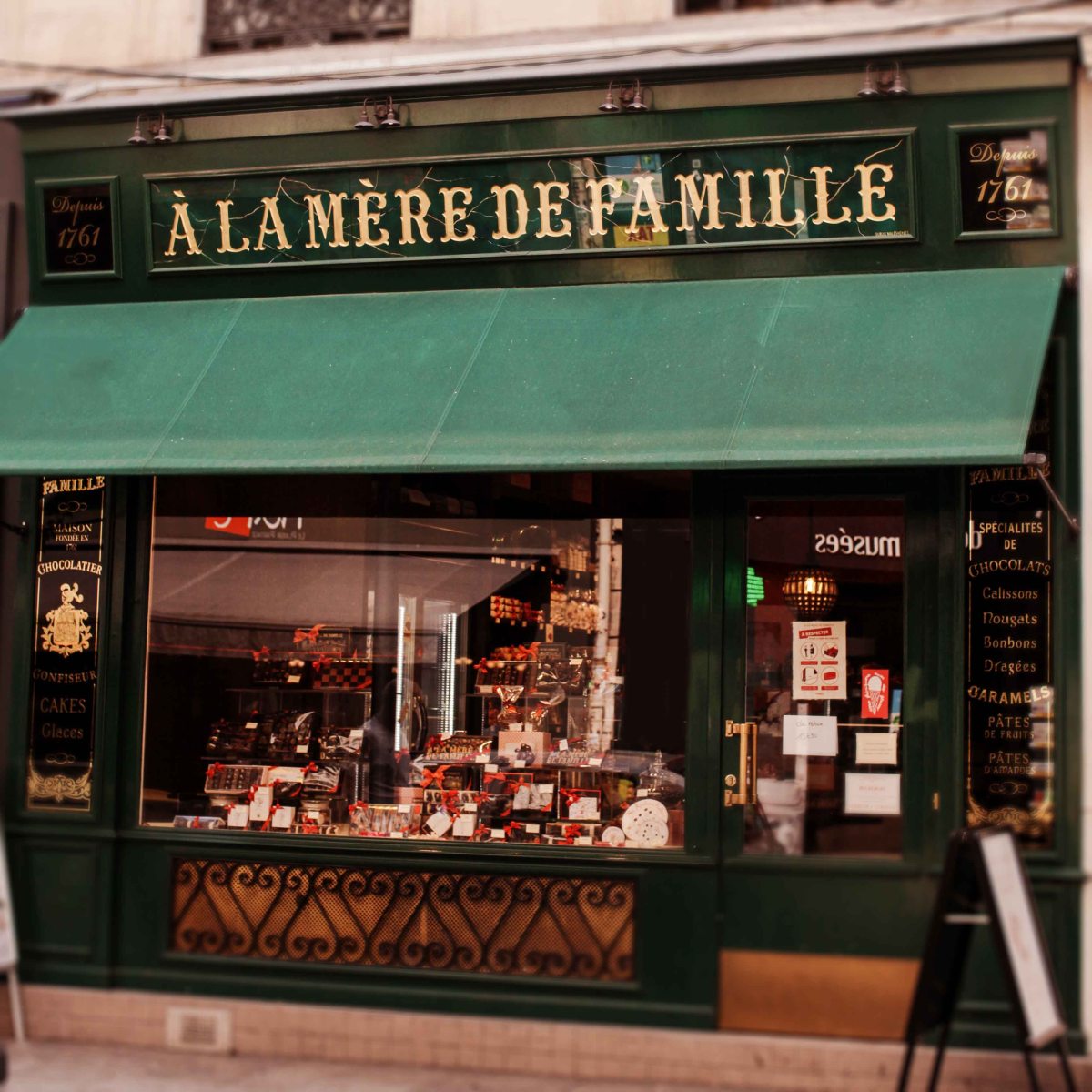 The oldest chocolate factory of Paris – French Glimpses