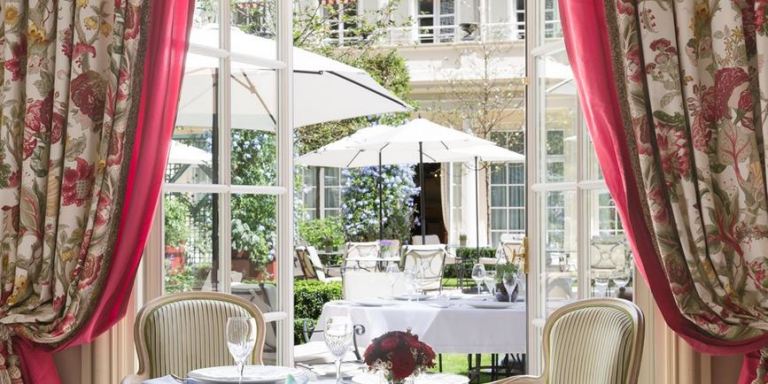 How the French Revolution Shaped Dining Culture – French Glimpses