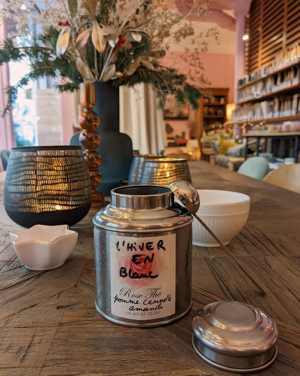Discover Rose Thé : A Charming Tea Room in Paris – French Glimpses
