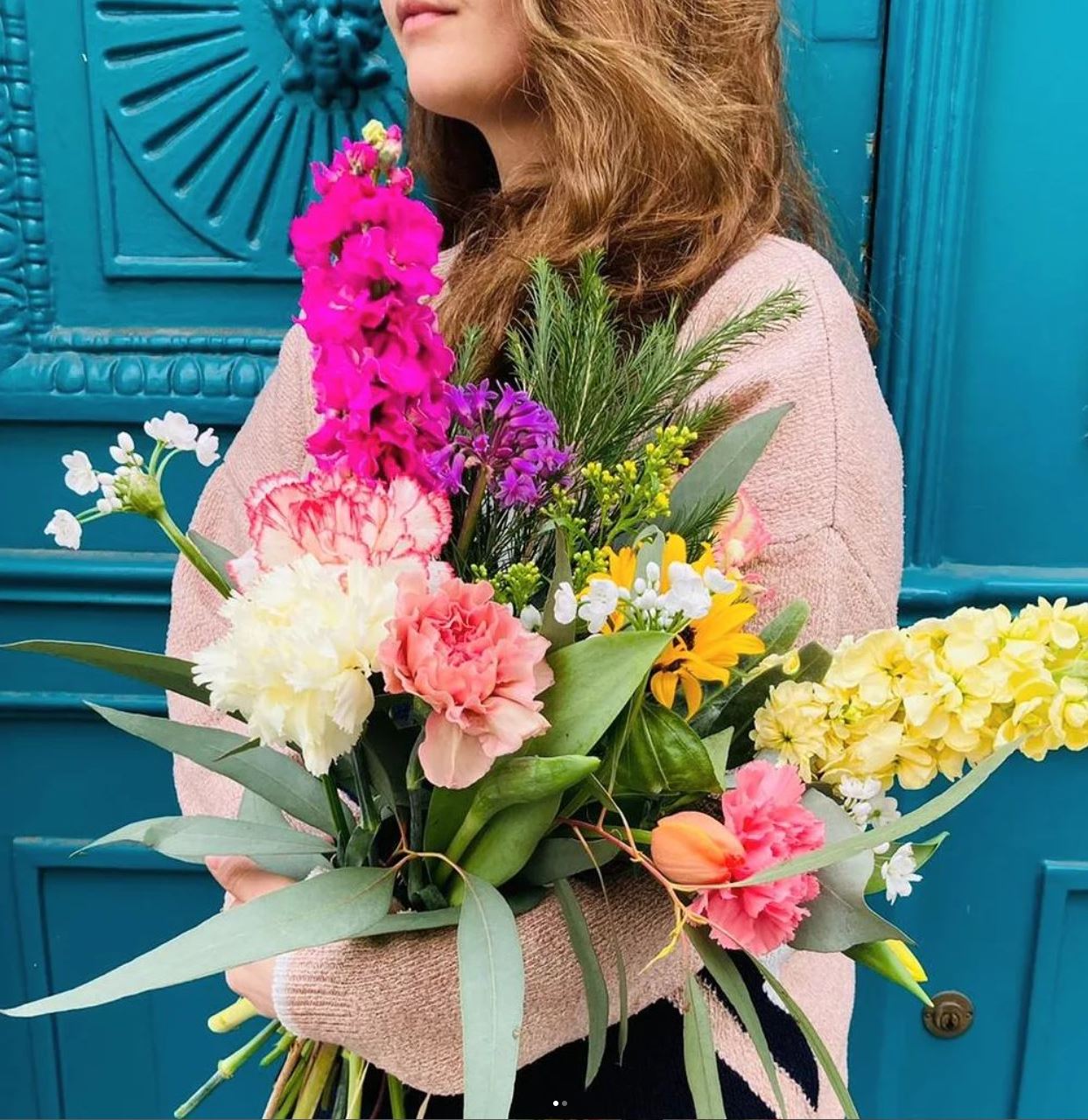 Edible flower bouquets in a Parisian florist ! – French Glimpses