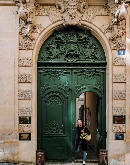 Frank Adrian Barron unveils his “Sweet Paris” – French Glimpses